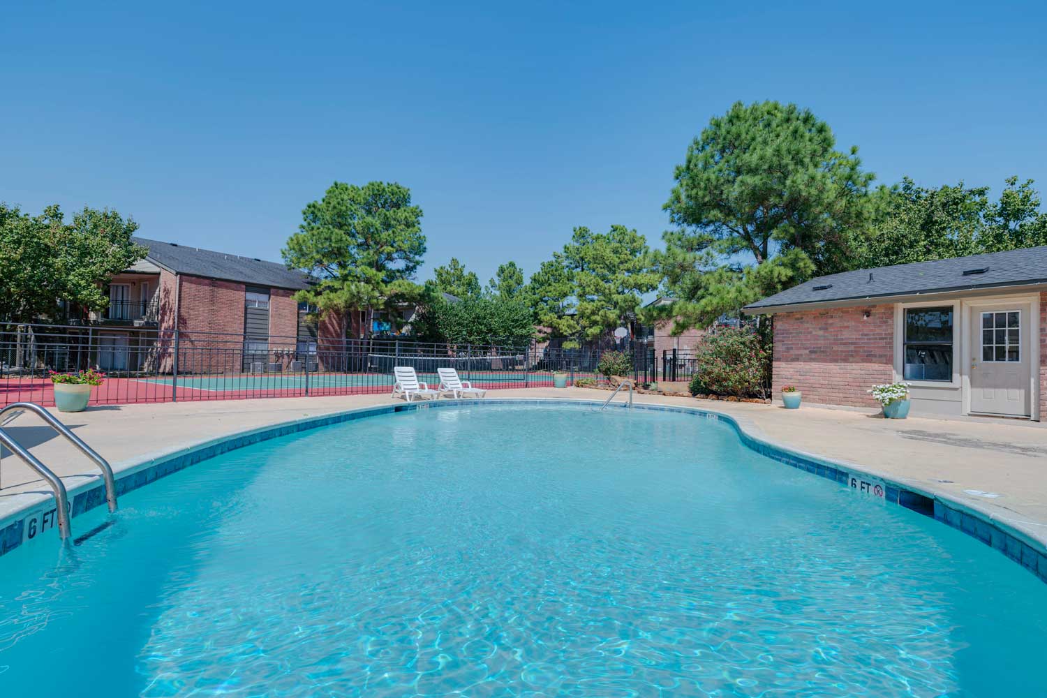 Photo Gallery - Gables Apartments